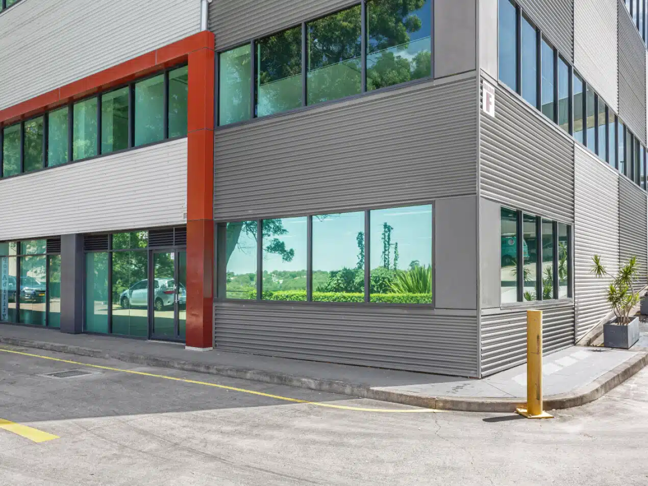 Office or Warehouse - Ford Land